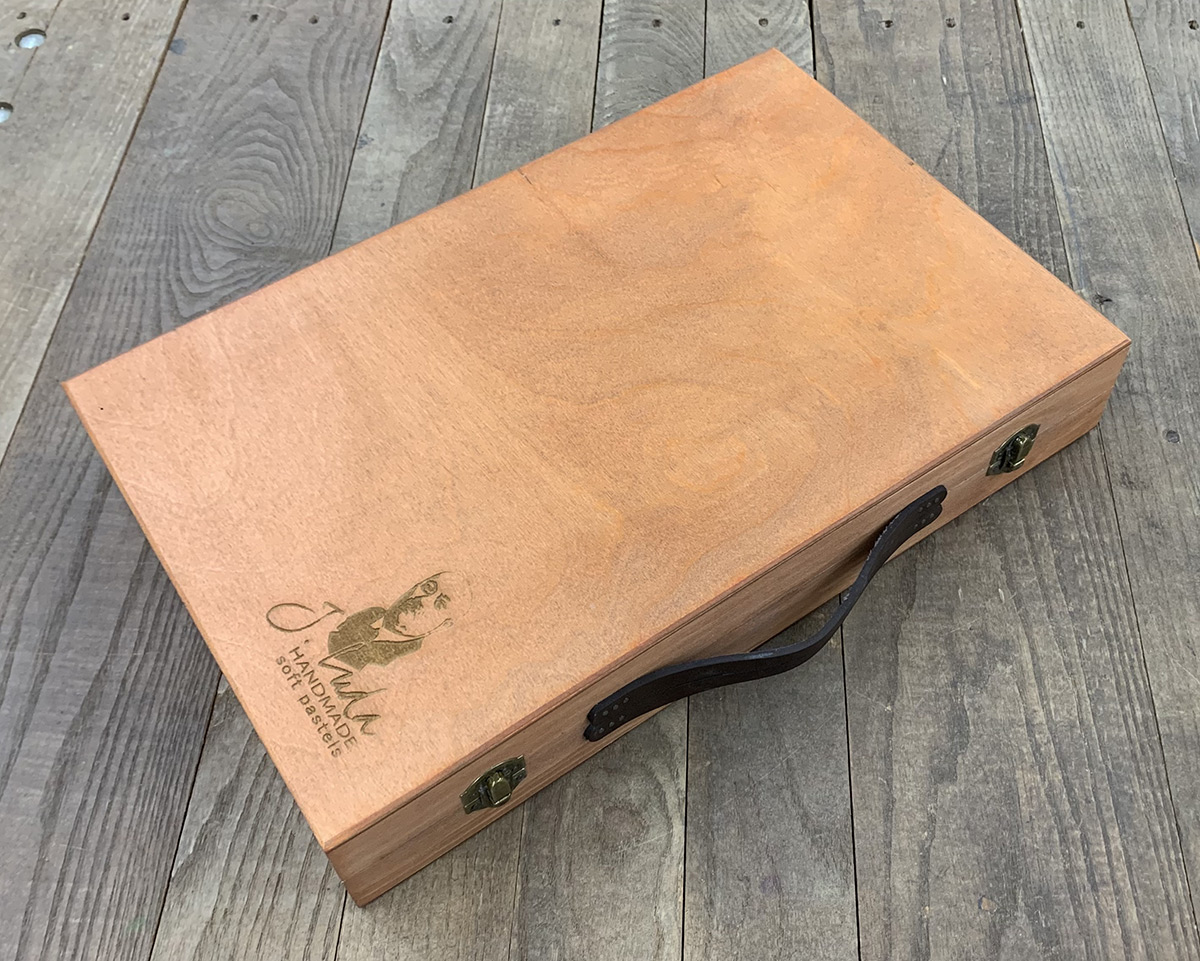 J. Luda 96 Assorted in Wood Box - Dakota Art Pastels